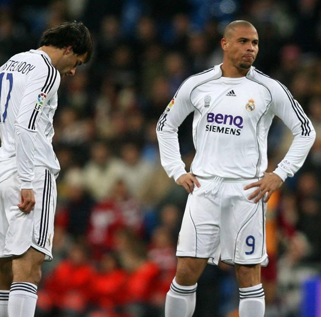 Bloqueó a Ronaldo Nazário y Van Nistelrooy, Ancelotti pasa de él y le ...